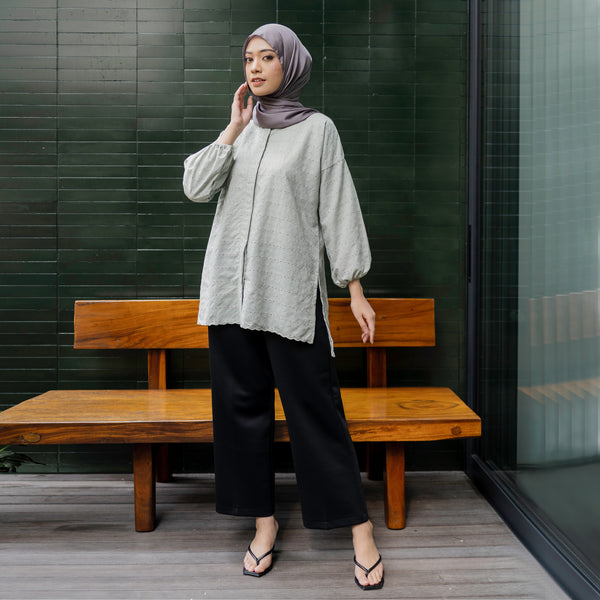 Daisy Embroidery Tunic